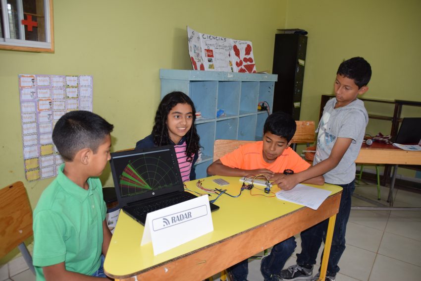 COMSA International School celebró el día de la tecnología | COMSA